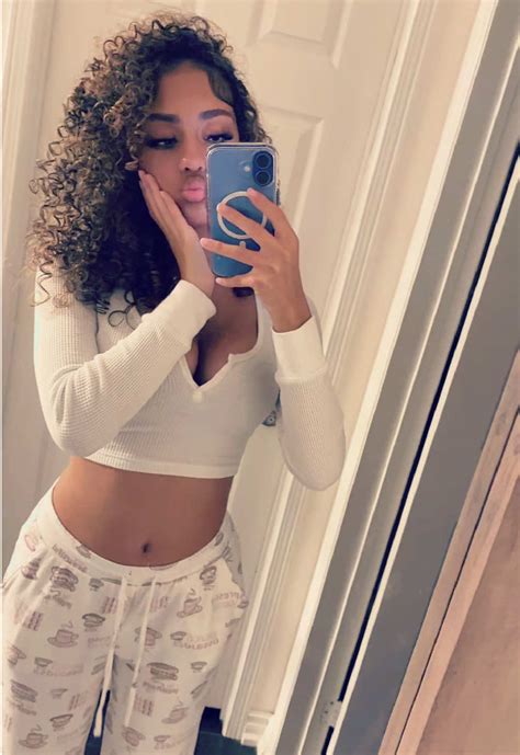 Exploring The Super Lightskin Trend With Ava Tiktok