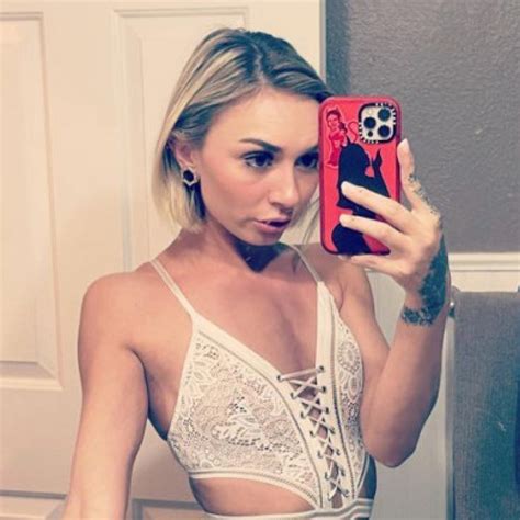 MV Store Buy Items From Your Favorite Girls