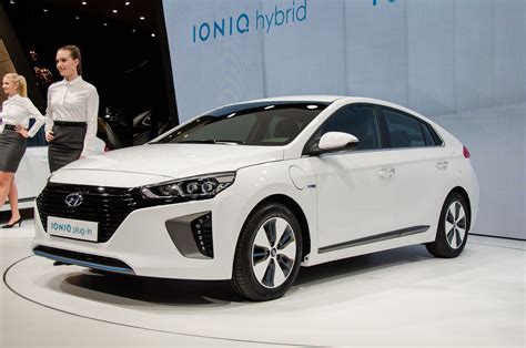 Hyundai Bringing Ioniq Ev Phev Variants To Geneva