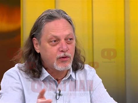 Гласят акад Николай Денков за премиер