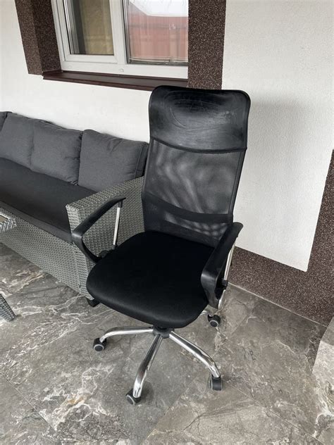 Стілець офісний компютерний 1 500 грн Офісні меблі Погреби на Olx