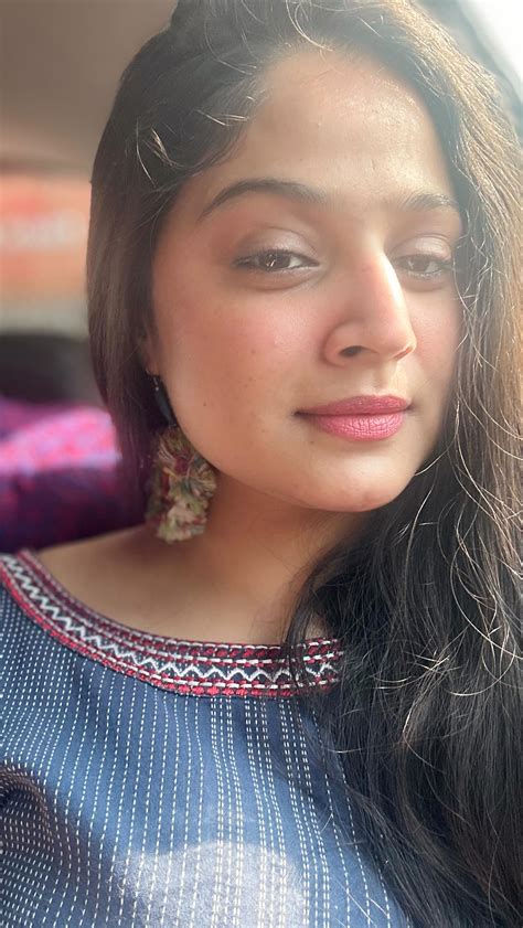 Aarusa Arusashakuntala • Instagram Photos And Videos