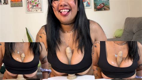 Meganxx1 Fucking My Tits On The Table Manyvids
