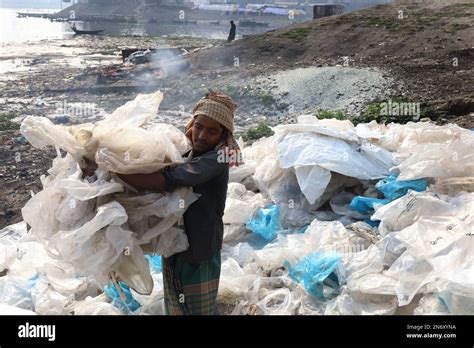 February 10 2023 Dhaka Dhaka Bangladesh People Wash Old Polythene