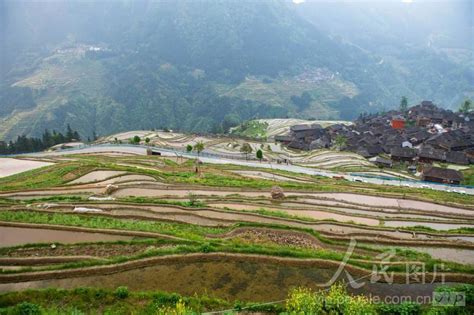 贵州从江暮春梯田景如画 人民图片网