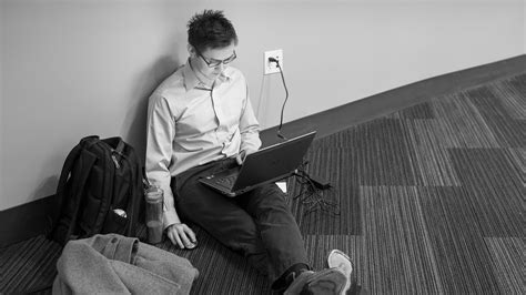 Thread Freestanding Power Outlet Steelcase