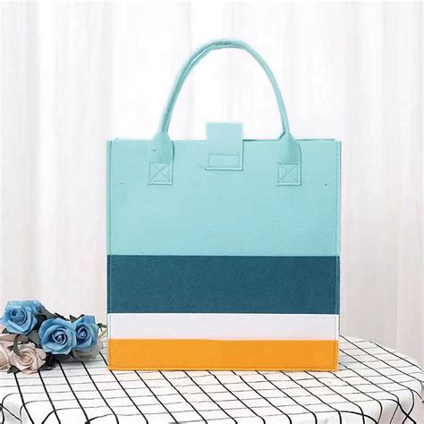 【客製商品】山巒疊翠 毛氈立體袋 Ad1150038