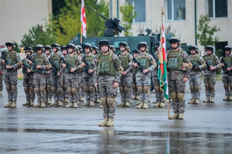 მე 4 ქვეითი ბრიგადა 18 წლისაა