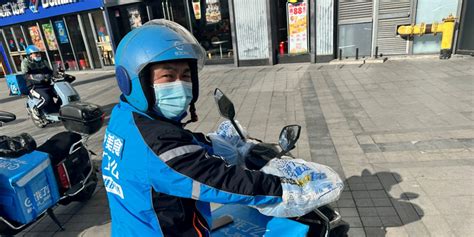 外卖平台再投亿元奖励春节值守骑手最高可多拿6000元 手机新浪网