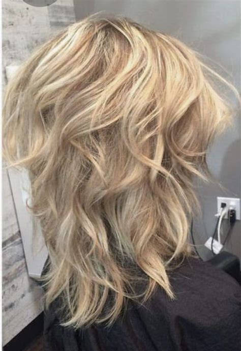 Pin By Rebecca Blakeney On 💇🏻‍♀️hair Ideas Long Hair Styles Thick
