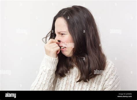 Plugging Nose Hi Res Stock Photography And Images Alamy