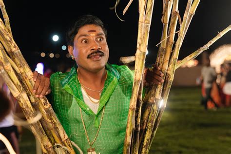 Harris Jayarajs Indie Song Makka Makka Ft Ashwin Kumar And Mugen Rao Celebrates The Carnival