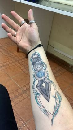 Red Rising Razor Tattoo