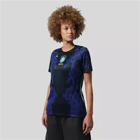 Camisa Seleção Brasileira Reserva Copa Do Mundo 2026 Feminina Azul