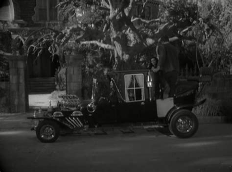 On Screen Cars