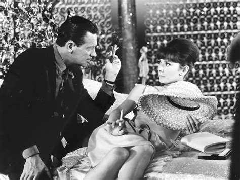 Уильям Холден и Одри Хепбёрн на съёмках Париж когда жара 1962 год Foto History — Livejournal