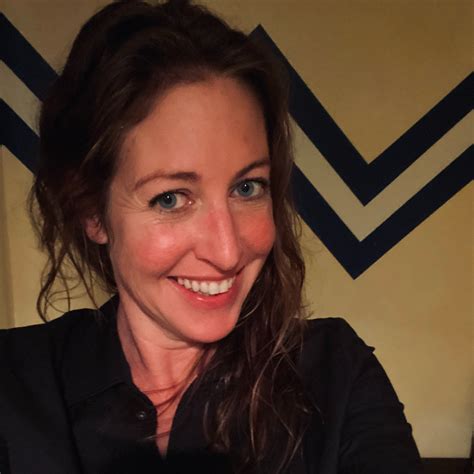Jessica Murphy Fora Travel