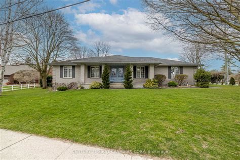 196 Hull Road Strathroy Caradoc On N7g 3p2