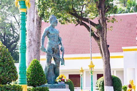 បន្ថែមពីនេះ នៅពេលខាងមុខ ក្រសួងនឹងបោះពុម្ព ជាផ្លូវការនូវសៀវភៅ