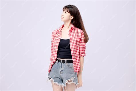 Premium Photo Beautiful Asian Woman In Red Shirt And Short Pent