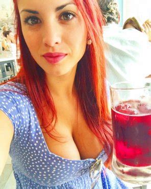 Difficult To Keep The Look Porn Pic