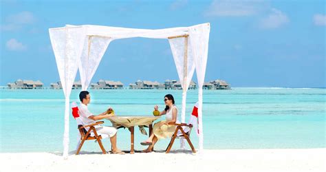 6 Days Luxury Honeymoon Packages In Maldives Welgrow Travels