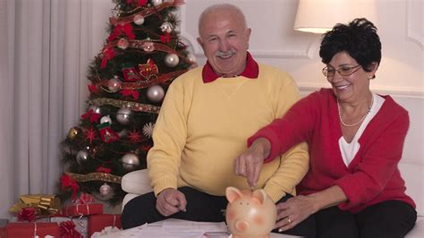 Одобриха коледни надбавки за пенсионерите Nova