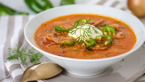 15 Masakan Makanan Khas Negara Rusia Tokopedia Blog