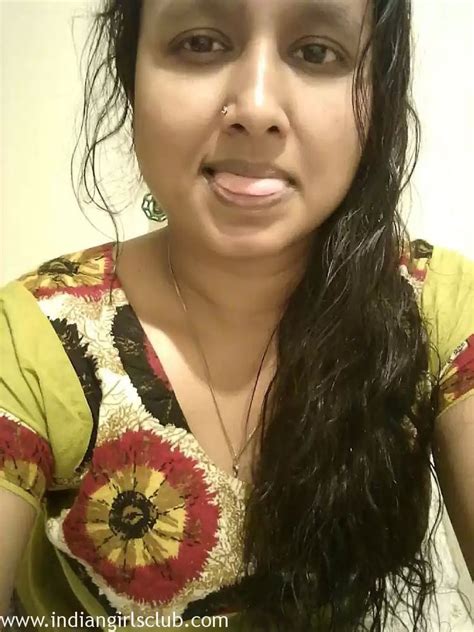 Sexy Indian Bengali Teen Juicy Big Boobs Indian Girls Club