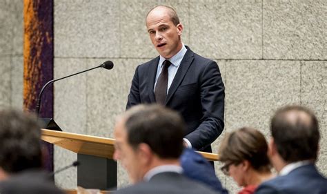 Samsom Opnieuw Kandidaat Voor Lijsttrekkerschap Pvda Nrc