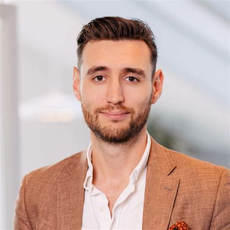 Jonathan Rodriguez Mcdonagh Författare På Market Solutions