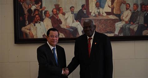 សម្ដេចតេជោ នាយករដ្ឋមន្ត្រី អញ្ជើញចូលជួបសម្ដែងការគួរសម ជាមួយប្រធានសភានៃអំណាចប្រជាជនគុយបា