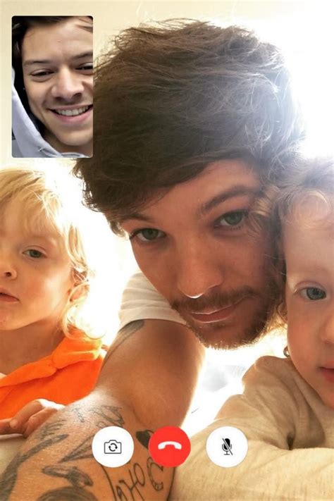 Larry Facetime Livros De Histórias Fotos De Pomba Harry Styles