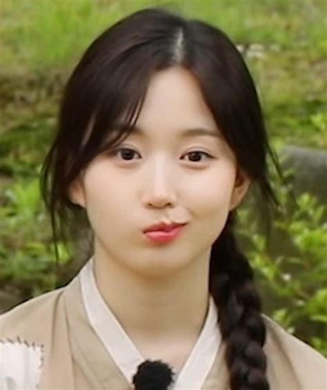 누더기 한복 입은 농담곰 Nữ Thần