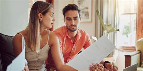 Woman Says She Has Gotten The Ick Because Her Boyfriend Makes Four Times Less Money Than She