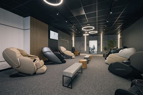 Massage Chair Showrooms At Alyssa Massy Greene Blog