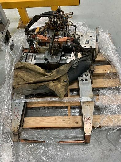 Used Sold Nimak Centerline Roman Robotic Weld Gun Scissor Welder Model 100 Kva At Machinery Unl