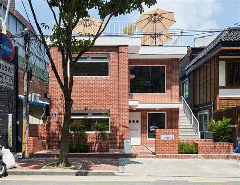귀여운 외관의 43평 주택개조 카페 인테리어 비용 Small Apartment Building Design Dream House Exterior Model House