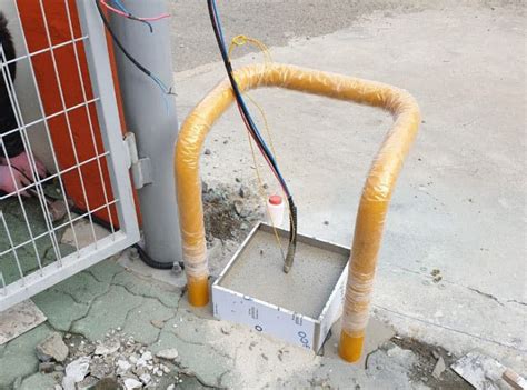 큐넥스 안녕하세요 큐넥스 일상입니다😄😄 노면 상태에 따라 시공 유무가 달라지는 기초 공사를