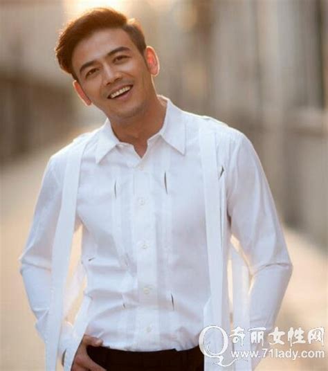 杨烁参演的电视剧 烁金晨的 傅菁参演的 大山谷图库