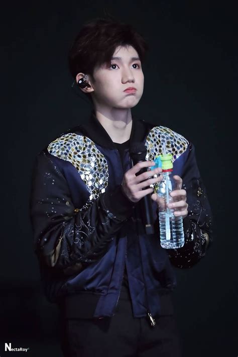 王源 Bornfree十八岁演唱会🍀 Roy Punk Idol Cute Wang Style My Ride Riding