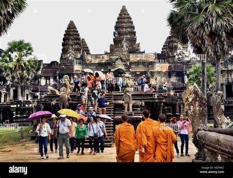Angkor Wat Temple Largest Religious Monument In The World Constructed