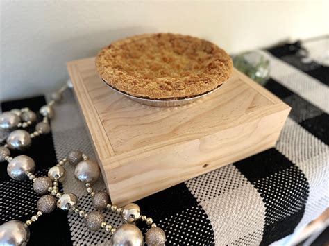 Simple Wooden Pie Box Ana White