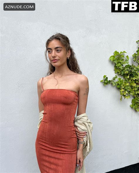 VANESSA MOE Nude AZNude