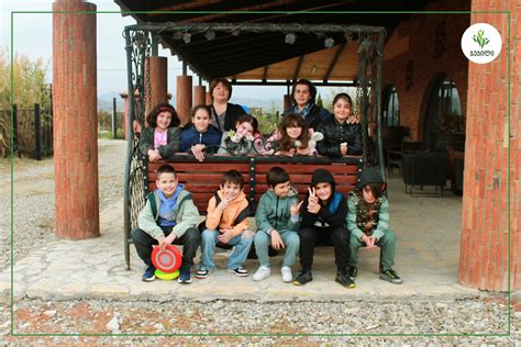 სკოლა ჯეჯილი • Jejili School