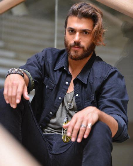 Erkenci Kus Cast Members List Famousfix