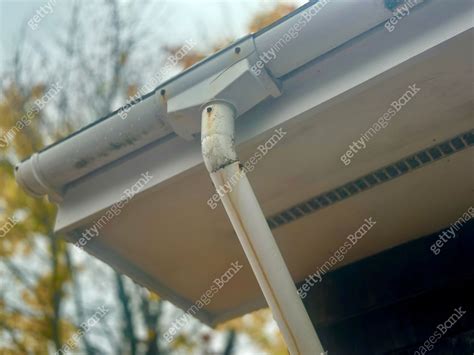 Gutter Drain 이미지 2182098475 게티이미지뱅크