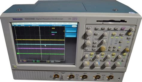 Tektronix Tds5104b For Sale 4995 00 Accusource Electronics