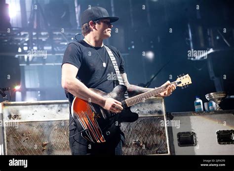 Tom Delonge Un Astronauta Solitario