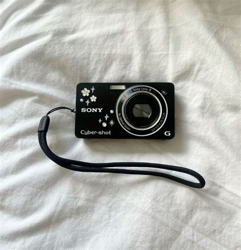 Pin By Kiki On Digi Cams In 2025 Vintage Cameras Vintage Camera Cute Camera
